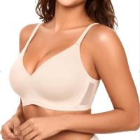 China Vented Breathable Seamless Jelly Sports Bra with Adjustable Straps and Seamless Wire-Free Jelly Bra Support for Light Exercise for sale