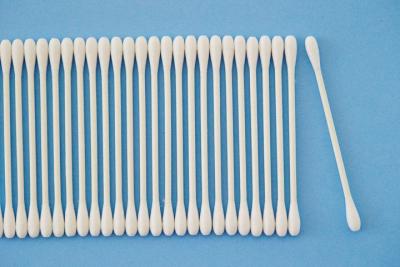 China Natural Cosmetic Cotton Buds , Earbuds Cotton Swabs Home Hotel Applied for sale