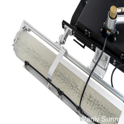 China WLS-7 1100mm Width Remote Controlled Track Crawling Photovoltaic Panel Cleaning Brush for sale
