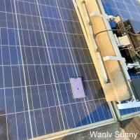 China Cold Wash Solar Farm Washing Robot 1100 mm Rolling Brush 5 Hours Endurance for sale