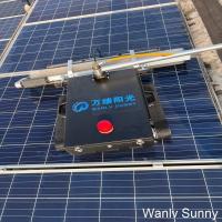 China WanlvSunny Dry Cleaning Solar Panel Cleaner Robot 48V Lithium Battery for Photovoltaic Farms for sale