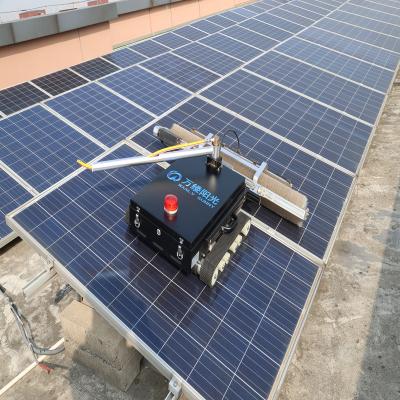 China Solar Panel Cleaner Crawler Type 500 RPM Idling Speed PV Cleaning Machine for Energy Production for sale