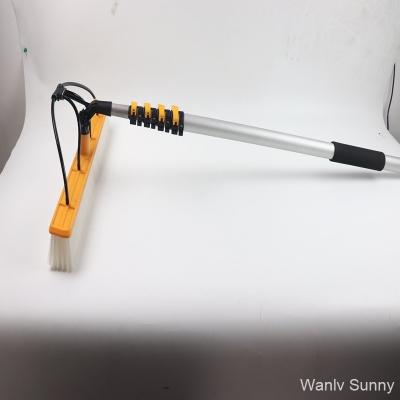 China Solar Panel Cleaner Brush 80cm Width Aluminum Alloy Telescopic Rod 3.5m to 7.5m for Photovoltaic Panel Cleaning for sale