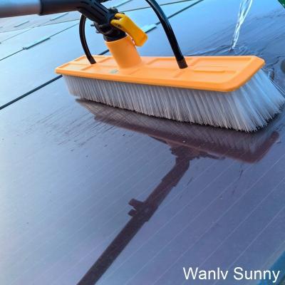 China 55 Cm Head Width Manual Water Spray Brush for Professional Solar Panel Cleaning for sale