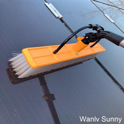 China Manual Spray Brush for Solar Panel Cleaning 3.6m to 11.4m Aluminum Alloy Carbon Fiber for sale