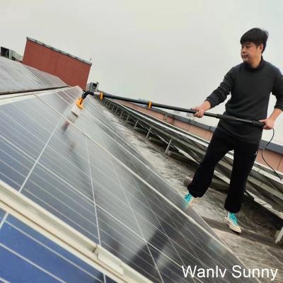 China 4.8m Aluminum Alloy Handle 35cm Soft Nylon Manual Spray Brush for Solar Panel Cleaning for sale