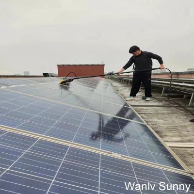 China Aluminum Alloy Electric Rolling Brush for Solar Panel Cleaning with 3.5m Telescopic Handle for sale