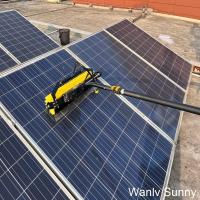 China Aluminum Alloy Electric Rolling Brush for Solar Panel Cleaning with 3.5m Telescopic Handle for sale