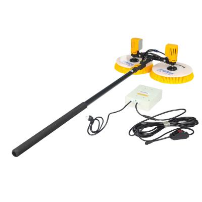 China European Standard Solar Panel Cleaning System with Mobile Style and Customized Design for sale
