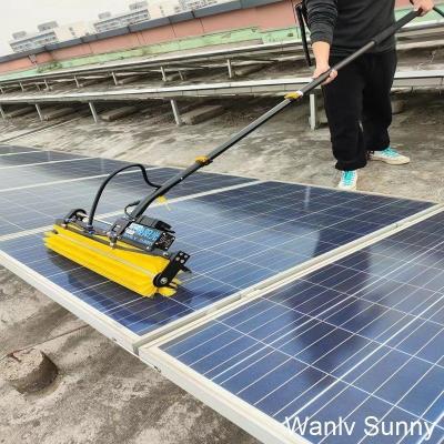 China Aluminum Alloy 5.5m Telescopic Pole for Solar Panel Cleaning with Handheld Rolling Brush for sale
