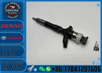 China High Quality Diesel Fuel Injector Nozzle 23670-30280 Common Rail Injector 095000-8390 for sale