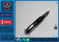 China Genuine Diesel Injector 095000-6490 for common rail DZ100217/RE529118 made in Hungary for sale