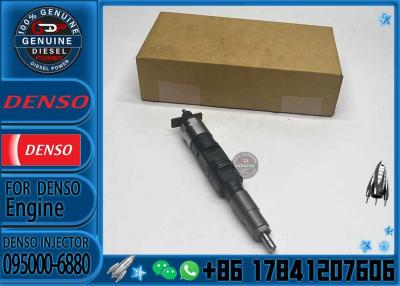 China diesel fuel injector common rail injector 095000-8550 095000-7150 095000-6880 RE539818 RE533505 RE532216 for sale
