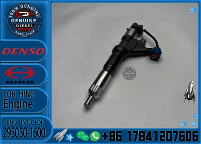 China Common rail Injector 295050-1600 295050-1890 095000-5220 095000-5221 fuel injector for HION E13C 700 engine part injecto for sale