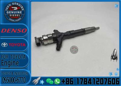 China New Fuel Injectors Nozzle 095000-7040 095000-6770 23670-39145 23670-30150 for Toyota Hiace 2.5 D4D HILUX 2KD-FTV Engine for sale