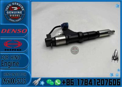 China New Fuel Injector 095000-5224 23670-E0340 095000-5220 095000-5225 for P13C E13C 700 Series for sale