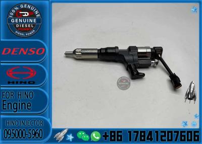China High Quality Auto Parts Fuel Injector Diesel Fuel Injector Engine 095000-5960 095000-5970 095000-6070 for sale