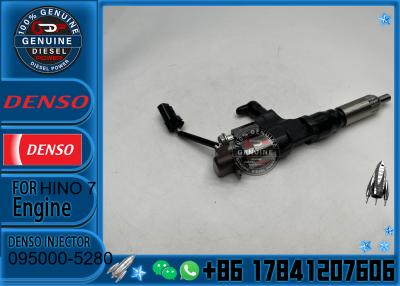 China Common Rail Injectors 095000-5280 23910-1360 239101360 Suitable for Truck Parts for sale