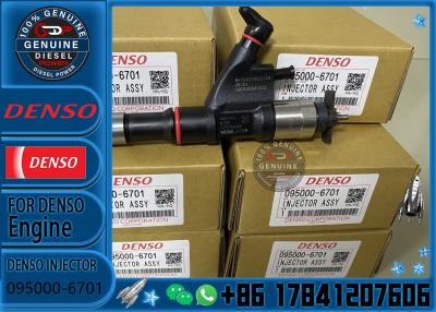 China New Fuel Injector 095000-6700 095000-6701 VG1540080017A 095000-6702 for Denso Sinotruk Weichai Howo WD615 Diesel Engine for sale