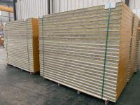 China Good Insulation Fireproof Rock Wool Sandwich Panel With S Type Connection Side for sale