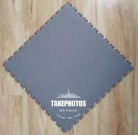 China Black PVC Interlocking Floor Tile 500x500mm Smooth Surface for Garage Workshop Factory for sale