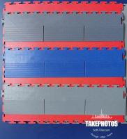 China Black PVC Interlocking Floor Tile 500x500mm Smooth Surface for Garage Workshop Factory for sale