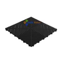 China Red PP Interlocking Floor Tile 400*400mm For Use In Garages Workshop for sale