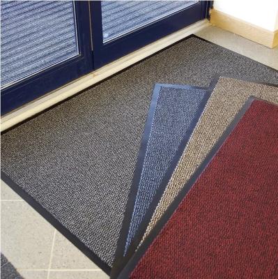 China Indoor Entrance Mat 7.5h x 600w x 900d mm Polypropylene PVC Backing Black Grey for sale