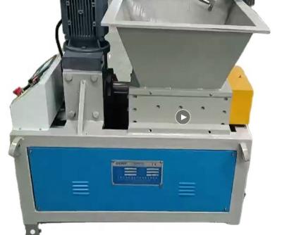 China Multifunctional Double Shaft Shredder for Aluminum Cans and PVC Pipes in High Demand for sale