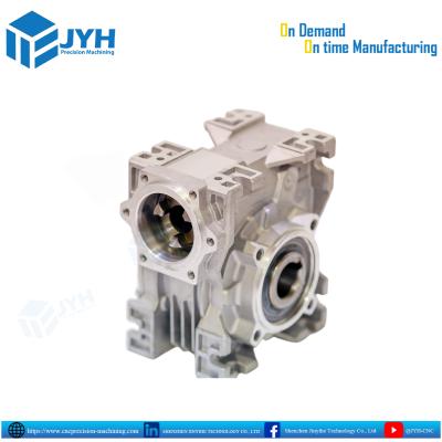 China 7075 Aluminum Alloy Precision CNC Machined Housing with Metric Threading ±0.01mm Tolerance for sale
