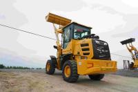 China CVT 265 Torque Converter Transmission Farm  Wheel  Loader,Small Hub Axle Mini Loader for sale