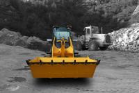 China 81 kW 1.2m3 Bucket Small Wheel Loader Machine With Exceptional Performance for sale