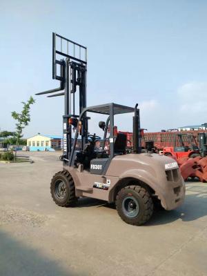 China Customizable Attachments Off-Road Forklift Truck For Increases Storage Capacity By Enabling Vertical Storage Solutions for sale