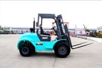 China Easy-To-Use Diesel Four-Wheel Drive  Forklift Truck Working Pressure18.5 Mpa for sale