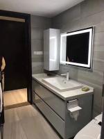 China Customized Ceramic Basin Bathroom Washbasin Cabinet 900mm for sale