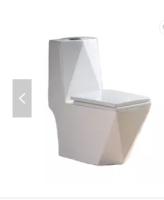 China White Glazed European Water Closet Floor Mounted Siphonic Elegant for sale