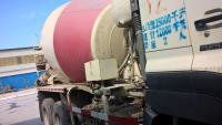 China 2009 700 Hino  used concrete mixer Truck hino Concrete Mixer for sale