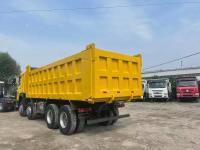 China 420hp Used Sinotruk Dump Truck Red Color Manual Transmission construction companies for sale