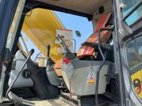 China PC220-8 PC220-10 used KOMATSU excavator komatsu hydraulic excavator chile peru excavator for sale