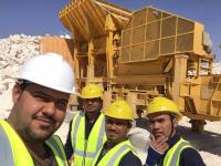 China 500TPH-600TPH  Medium Hard Rock  Screening &Washing Plant Sand Making Plant vibrating feeder  primary crushing for sale