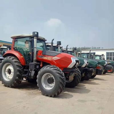 China 180HP 4WD Walking Diesel Big Power Agricultural Machine Large Lwan Garden Farm Tractor  front tyreransmission box for sale