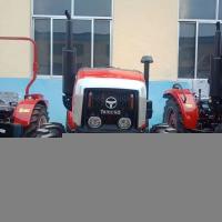 China High Quality Th1304 Tractor with Ce 130HP Agricultural Machine Large Lwan Garden Farm Tractor  front tyreransmission box for sale