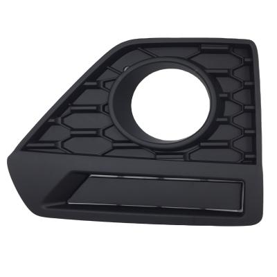 China Auto Parts Auto Left Front Fog Lampshade Decorative Cover for Great Wall Car Fitment for sale