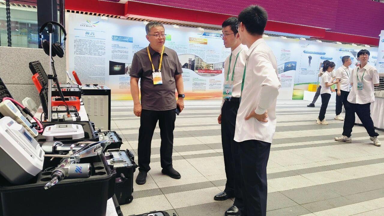 On-site photo of the designated equipment for the Xi'an Xu&hui-Asiainfo National Employee Skills Competition.