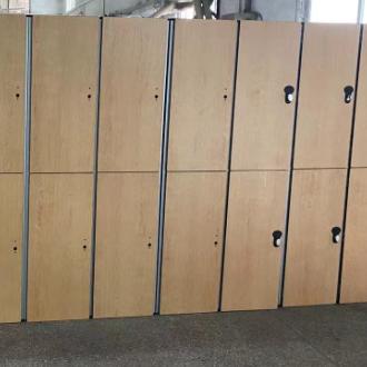 China High Pressure White Electronic School Lockers Scratch Resistant  Phenolic Gym Locker Matte for sale