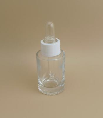 China Glass Mini Dropper Bottle Tailored to Skincare Applications Ensuring Easy Handling and Accurate Dispensing for Women Skincare for sale