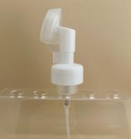 China Delicate Design White Plastic Big Foam Pump with a Brush for Bodywash Bottles for sale