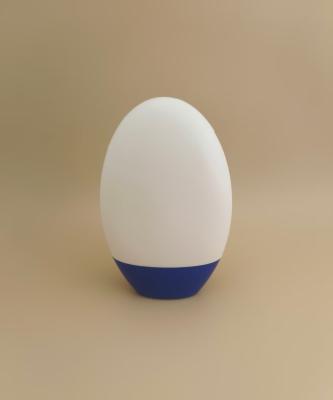 China White Smooth Plastic Bottle with Blue Lid for Shampoo for sale