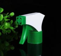 China Custom Pressure Trigger Sprayers Hand Water Bottle 28mm Plastic Pump Spray Trigger for sale