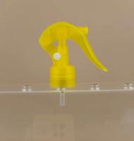 China Yellow Mini Trigger Sprayer for Household Cleaning for sale